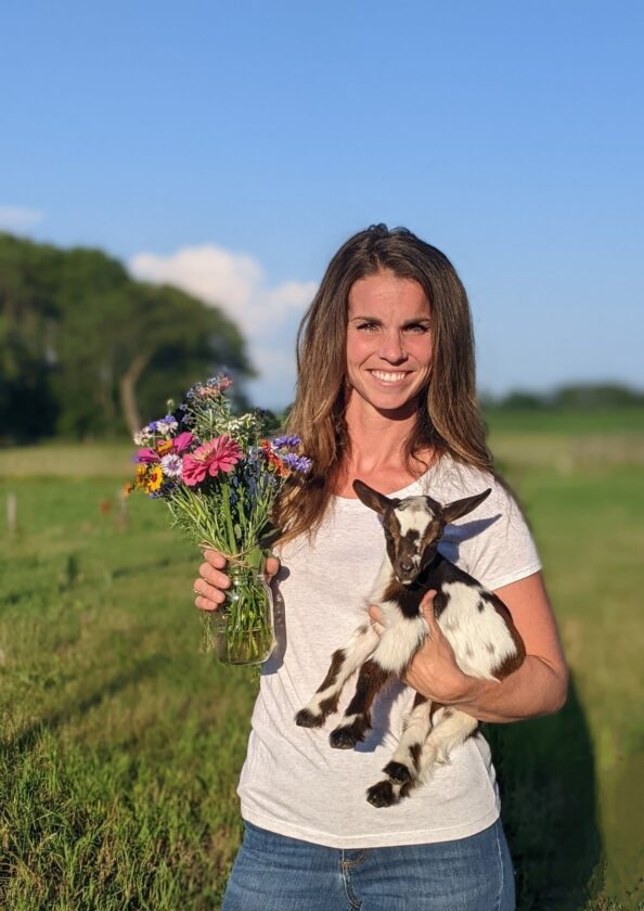 Barnyard Encounters | News, Sports, Jobs - Farm News